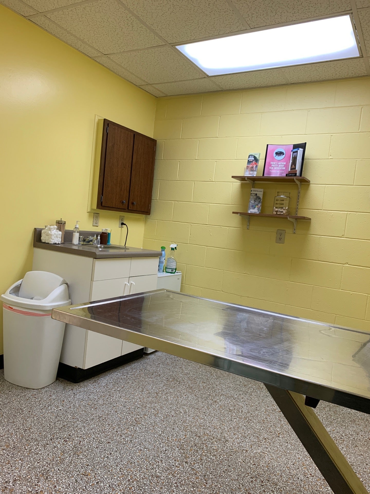 Bardstown Road Animal Clinic - Louisville, KY 40218
