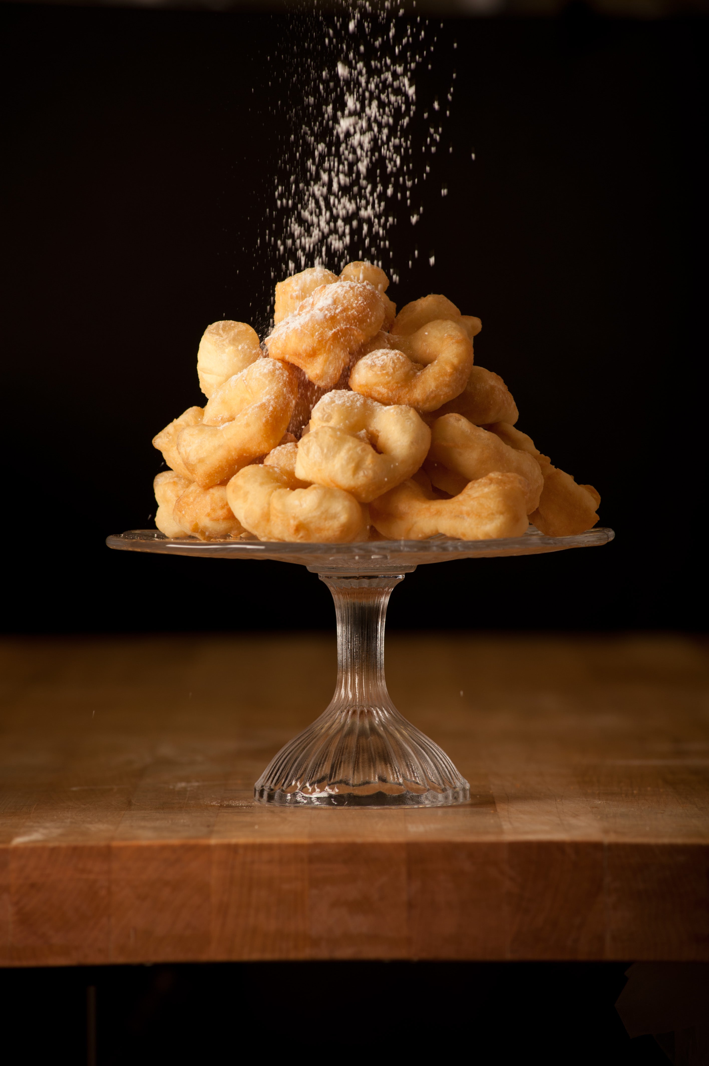 Crispelli's Bakery & Pizzeria - Berkley, MI 48072