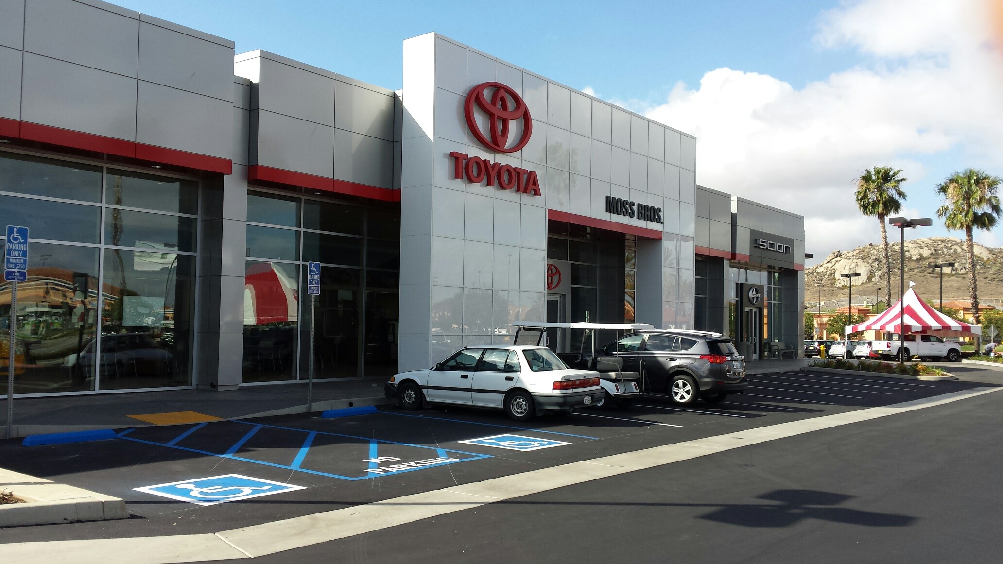 Moss Bros. Toyota of Moreno Valley - Moreno Valley, CA 92555