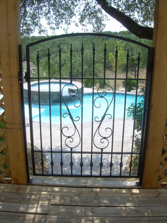 Hernandez Iron Works - San Antonio, TX 78228