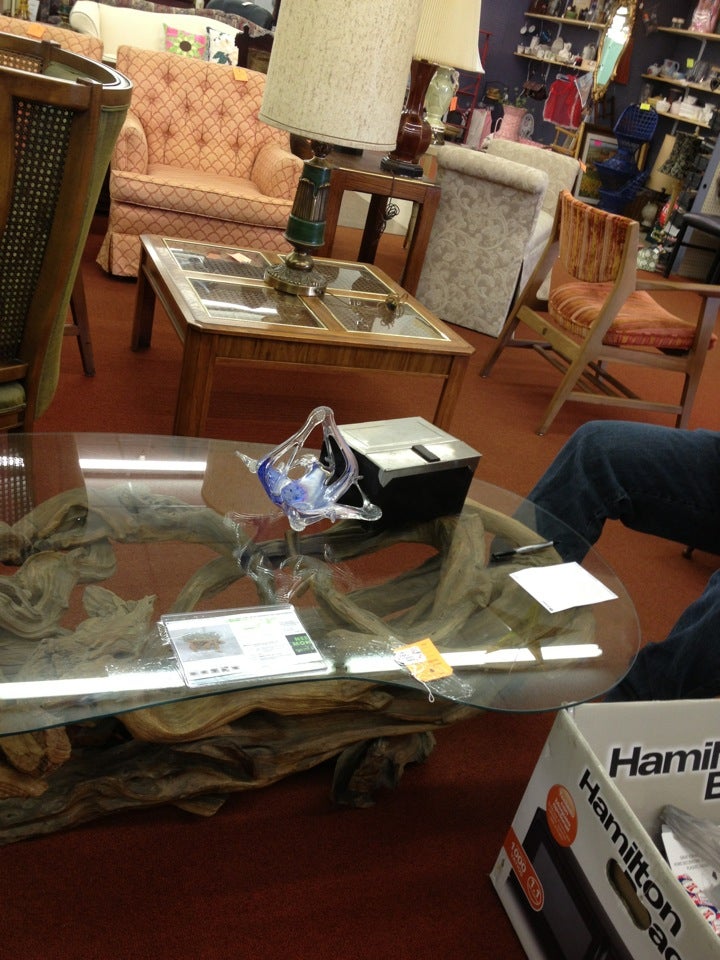 Mike's Unique Collectible & Antique Flea Market - Springfield, MO 65807