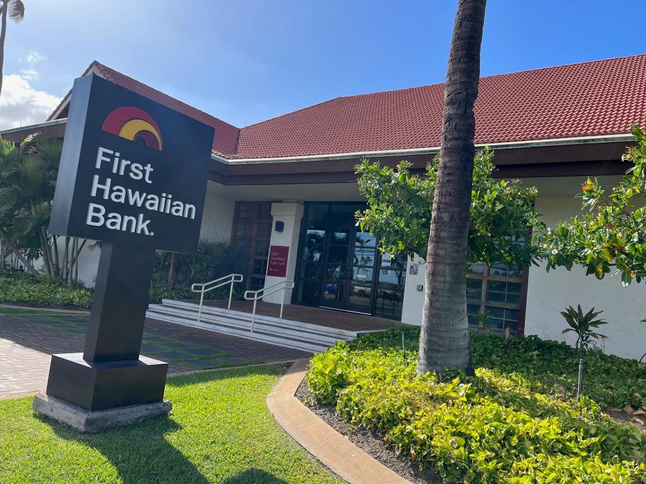 First Hawaiian Bank Kahului Branch - Kahului, HI 96732