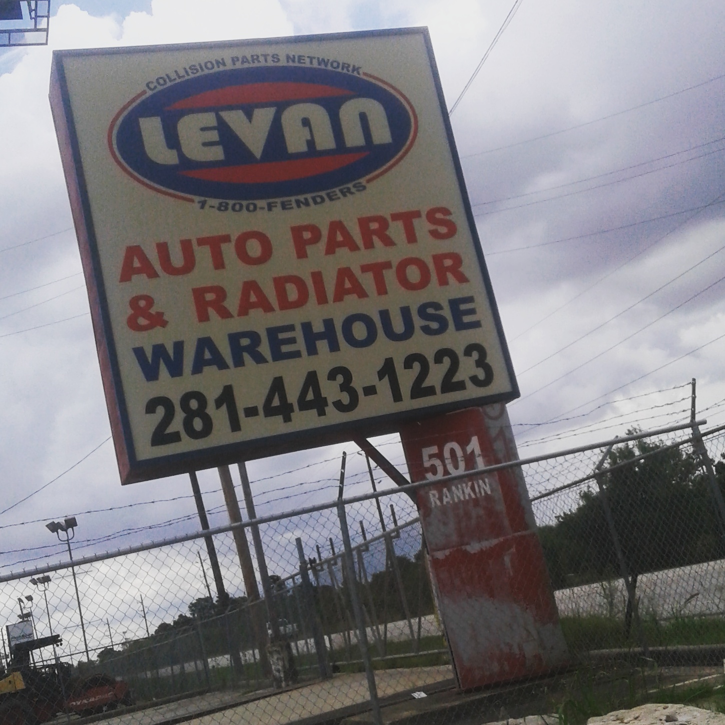 Levan Auto Body Parts
